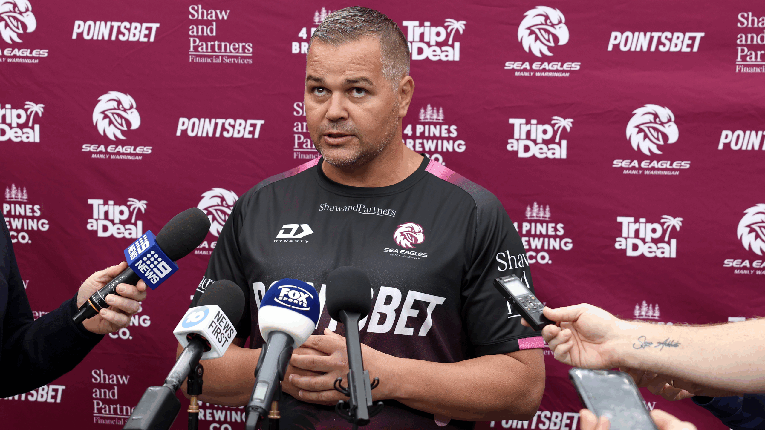 Manly snatch up Roosters’ top young halfback talent - Sports Portal